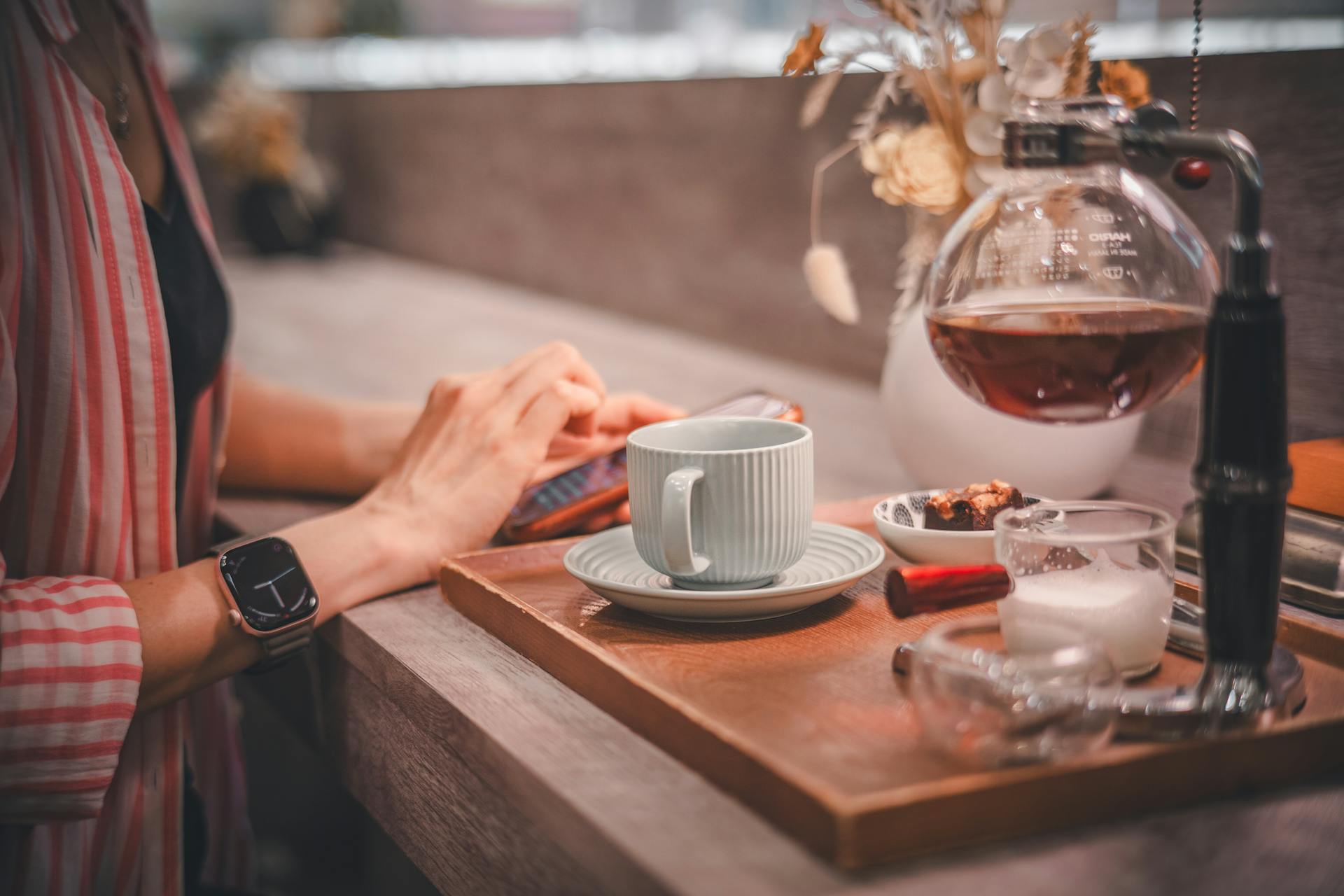 Why Your Coffee Tastes Fine (And That’s the Problem) – SOLUDE Coffee